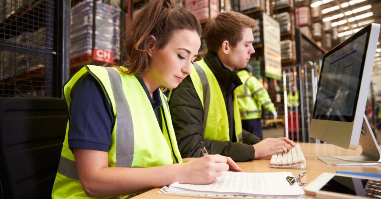 7 Smart Ways To Reduce Clutter in Your Warehouse