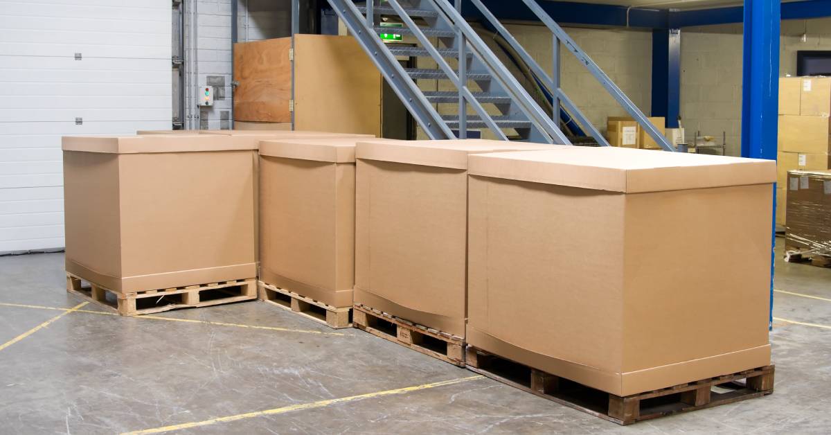 Gaylord vs. Standard Cardboard Boxes: What’s the Difference?